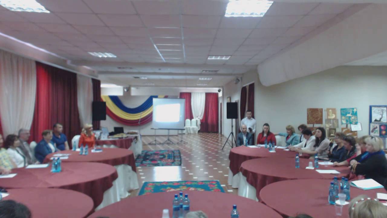 Constituirea Asociatiei Bastinasilor plecati din orasul Straseni ...