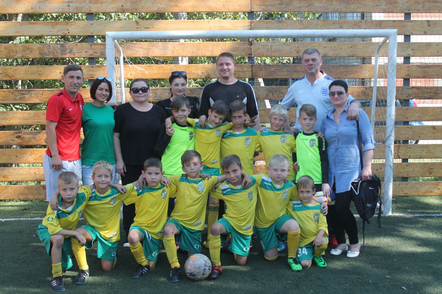 FOTBAL DE ZILE MARI LA STRĂŞENI - Primăria orașului Strășeni